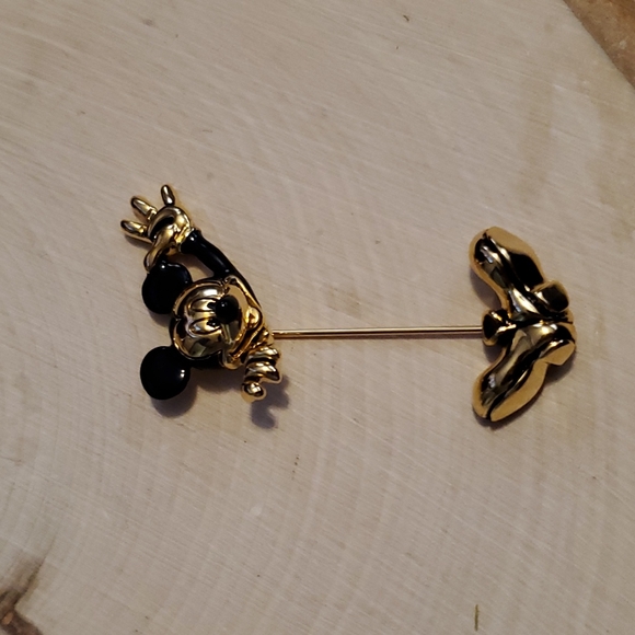 Disney | Jewelry | Disney Napier Micjey Co Mickey Mouse Stick Pin Head ...
